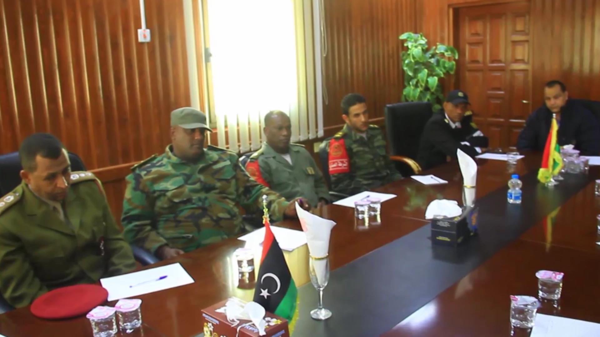 اتفاق لتشكيل غرفة أمنية تضم جميع الأجهزة الأمنية بمدينة جالو – قناة ليبيا